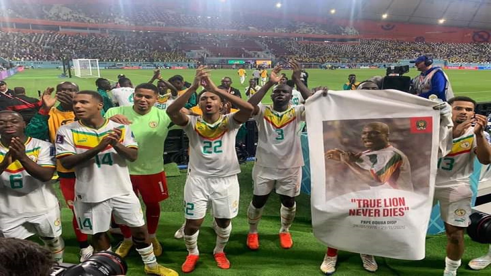 Vidéo/ Comment les supporters sénégalais ont célébré à Doha, la victoire des Lions de la Téranga ...